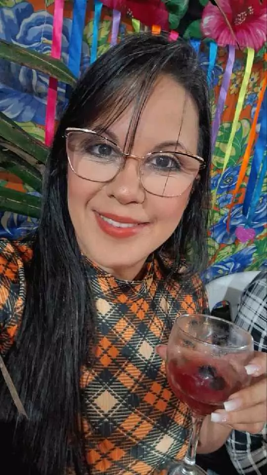MARA LIZ`s Live on Kwai