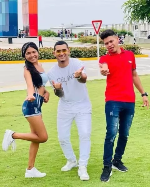 yeimi rivera, "la niña araña | Discover