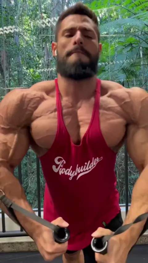 blake mouyassar & airon muscle demonstration video ...| Kwai