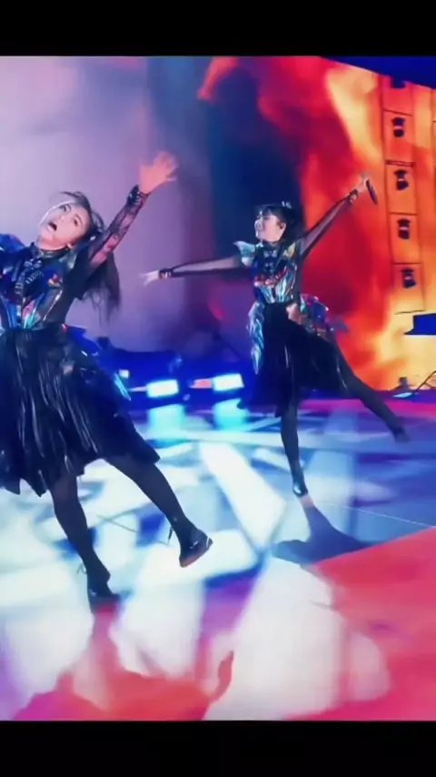 japan magic mirror van