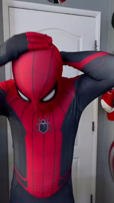 skurry face reveal reddit