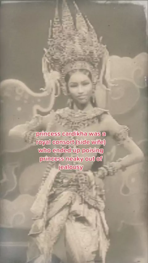 nicki minaj hida cambodian princess & princess nea ...| SnackVideo