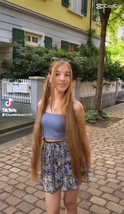 ティナ muchi_tina