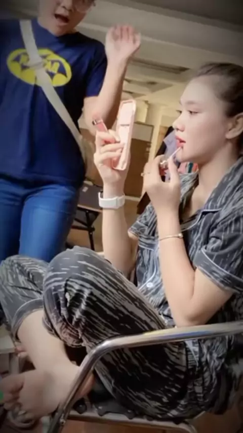 ukdevilz.com & ukdevilz| Discover