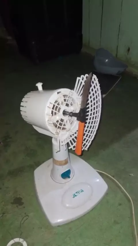 alexar:alexa ligar o ar da sala