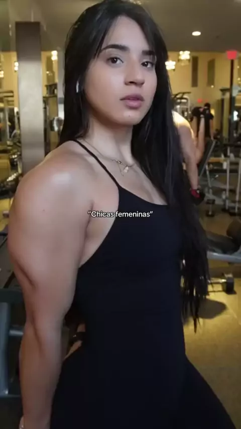 Mariely Valdes🇵🇷 #shape #musafitness #Treino #we ...| Kwai