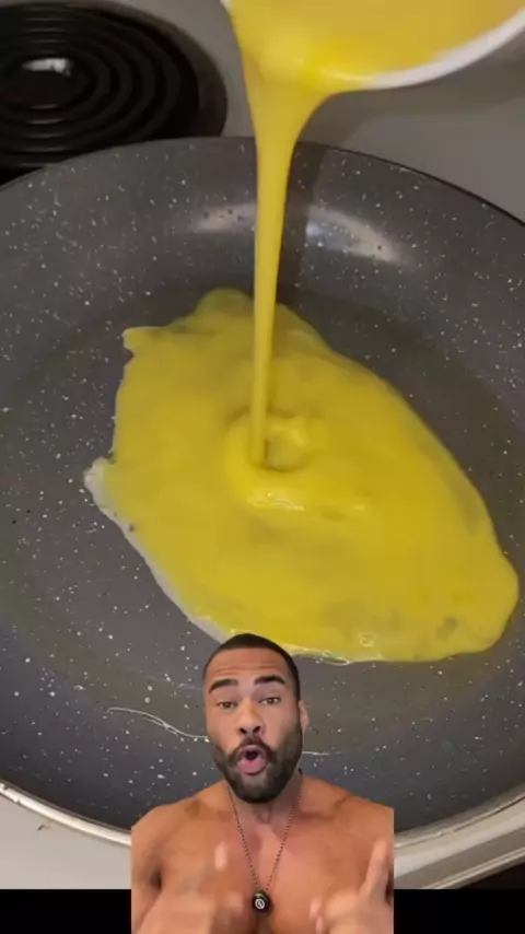 rap do ovo:lanche com rap 10 😍