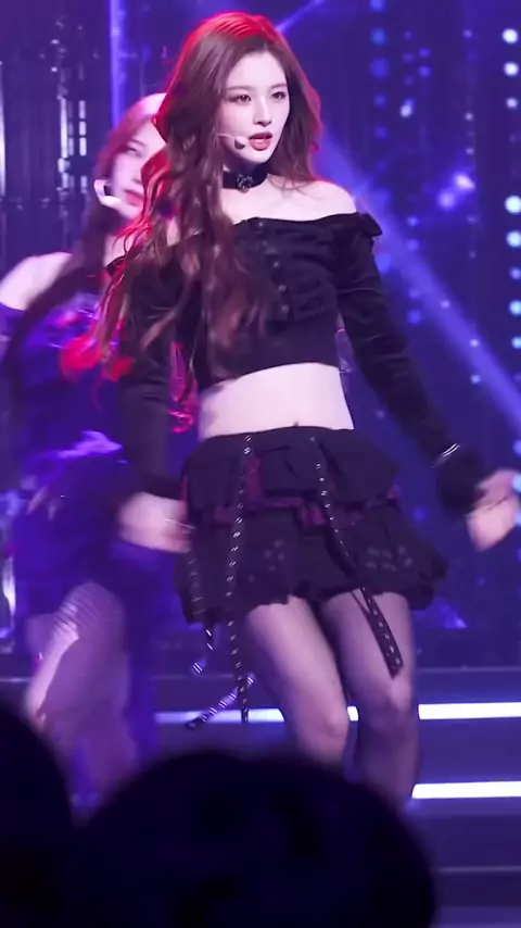 nmixx:nmixx sullyoon lex's kgirls