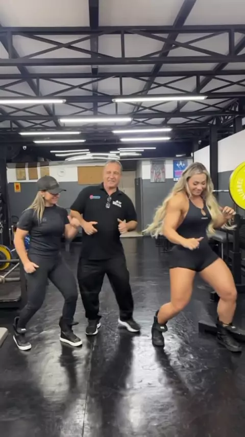 vivi winkle:doria mandou o passinho , consegui !!! ...| Kwai